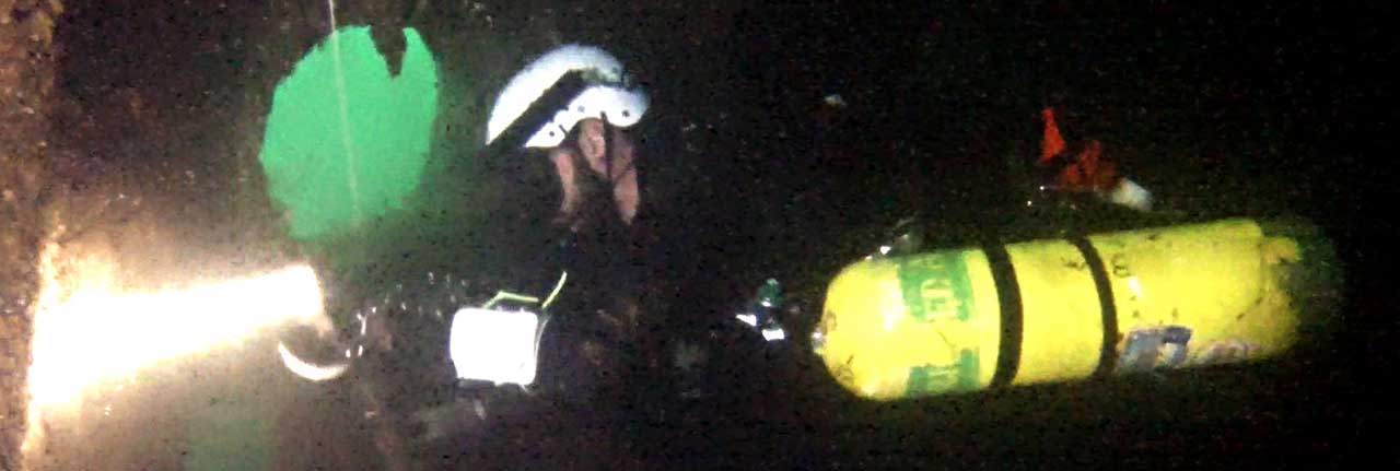 Sidemount Diving: A Detailed Guide